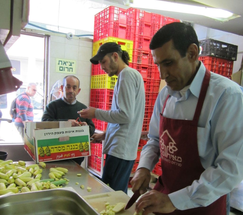 After Breaking the Law, Arab-Israeli Finds Home as Meir Panim Volunteer ...